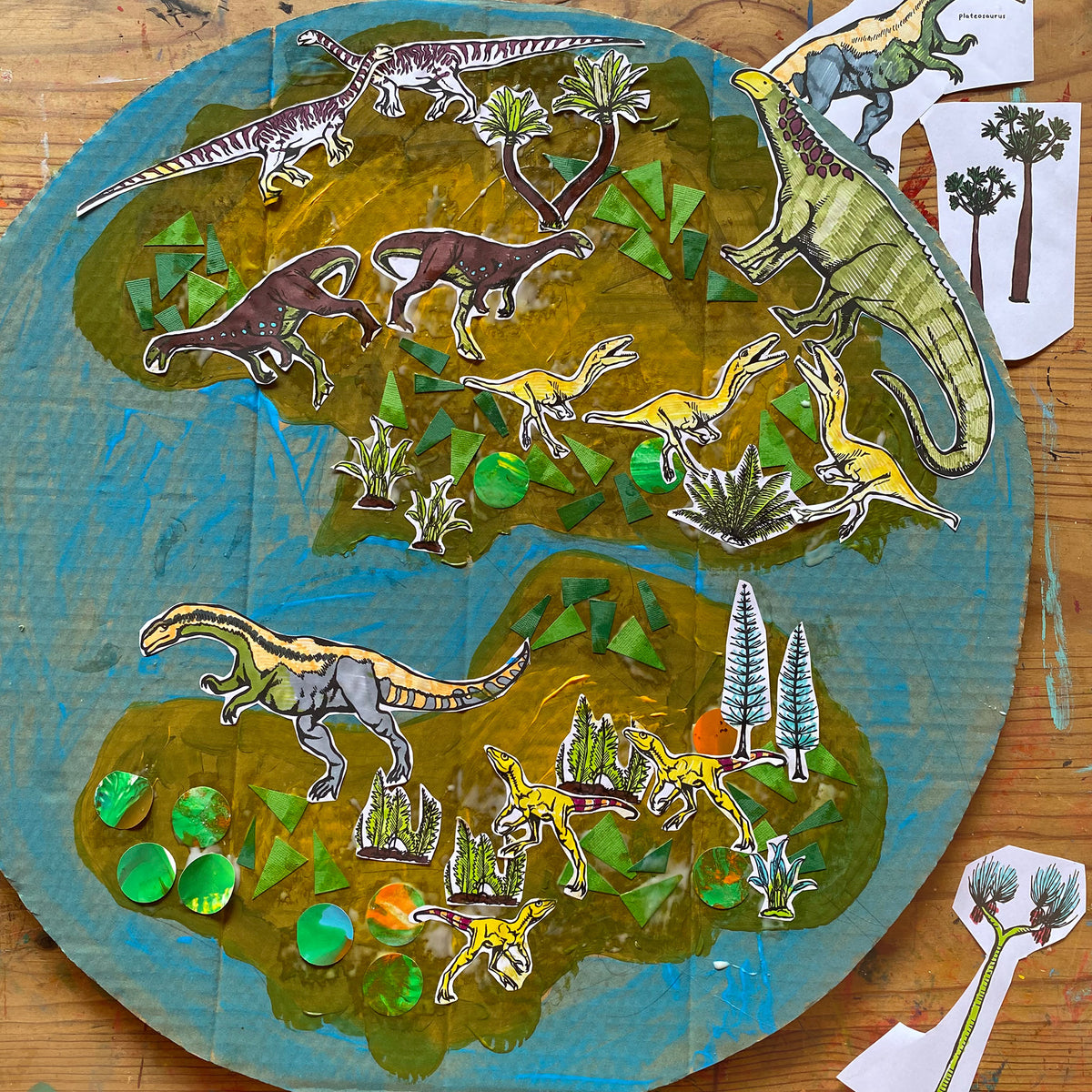 Dinosaurs - Printable activity sheets - Mini Mad Things