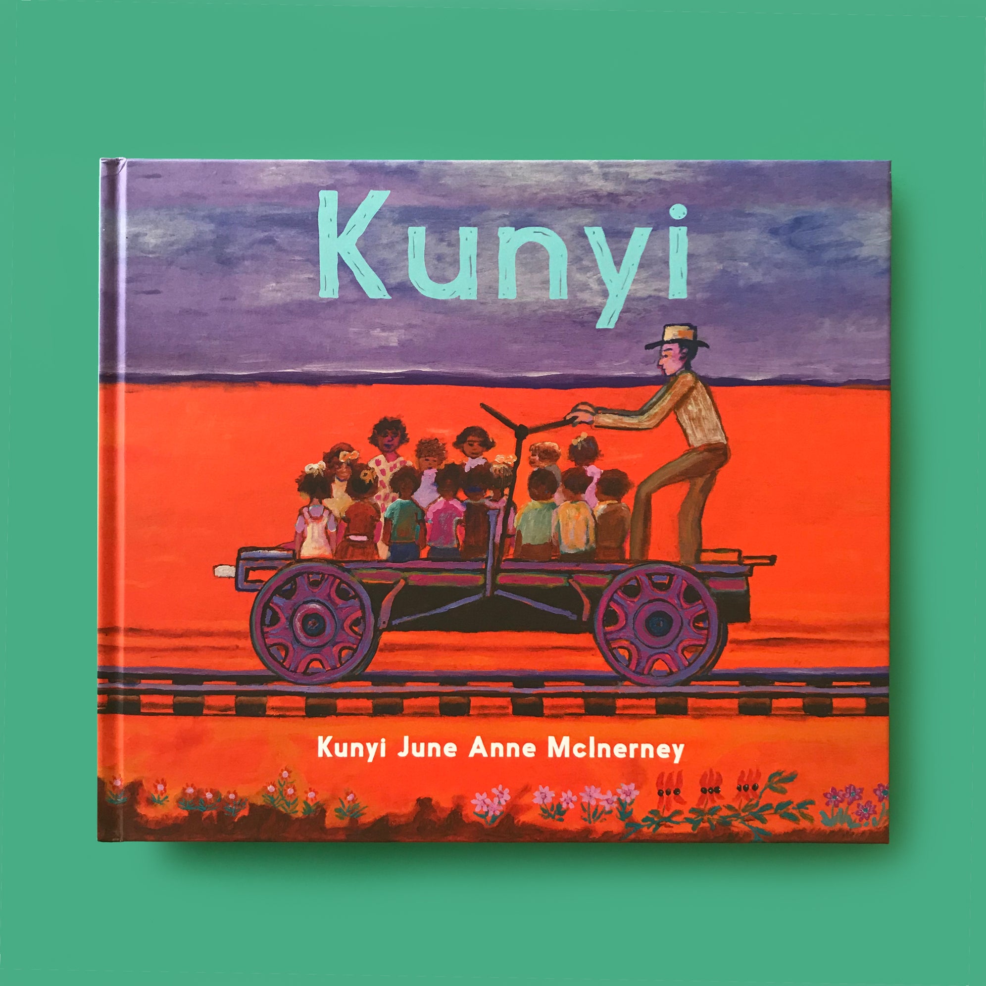 BOOKS ABOUT ARTISTS - Mini Mad Things